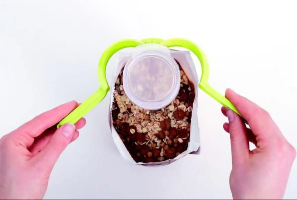 Plastic Reusable Sealing Clip / Sealer - PDL General